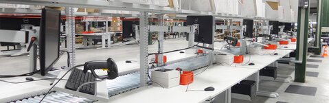 Treston packaging station | Packing benches | Treston