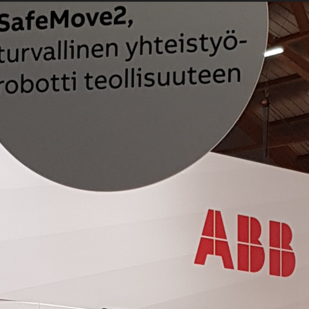 ABB and Treston developed a cobot trolley together - collaboration ...