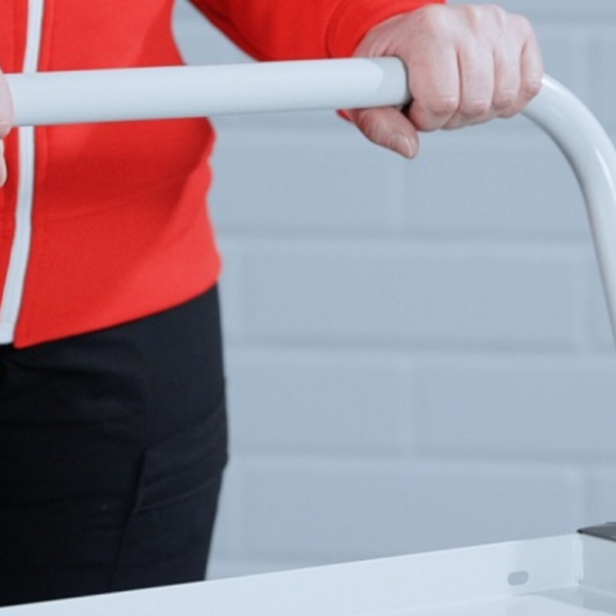 New video: How to choose an ergonomic trolley for industrial tasks ...